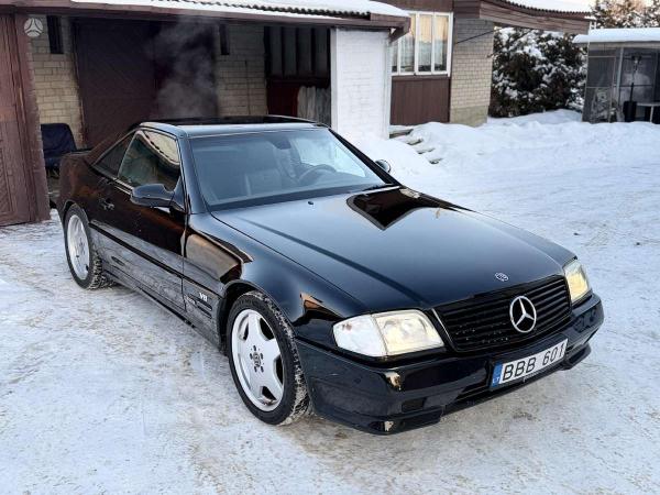 Black Mercedes-Benz SL 500 1999 in Vilnius, with an engine capacity of 5.03 L and mileage of 67 thousand km for 19800 €, photo 7 on AUTOMOTO.COM.LV