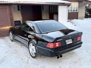 Black Mercedes-Benz SL 500 1999 in Vilnius, with an engine capacity of 5.03 L and mileage of 67 thousand km for 19800 €, photo 13 on AUTOMOTO.COM.LV