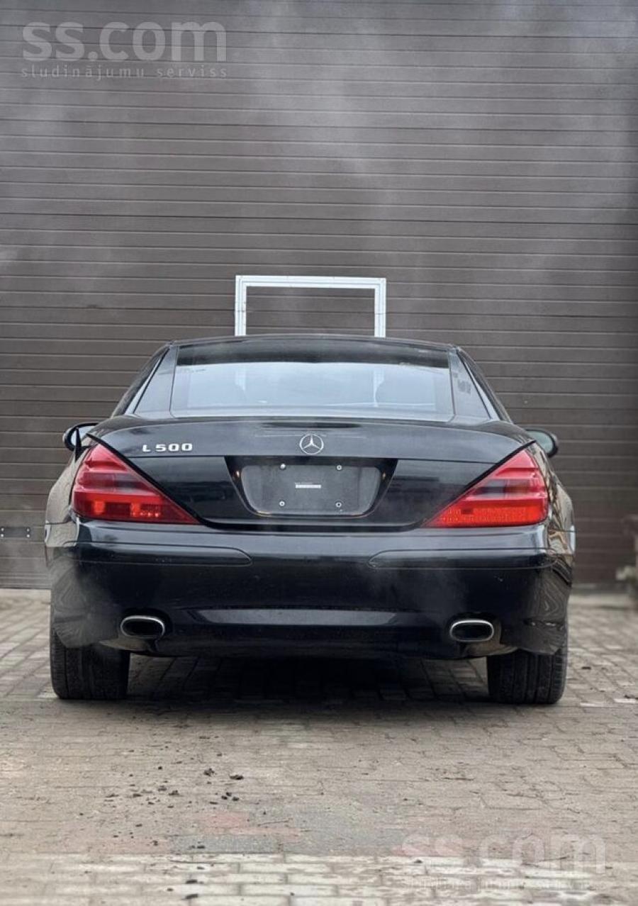 Melns Mercedes-Benz SL 500 2003 Rīga, ar dzinēja tilpumu 5.00 L un nobraukumu 115 tūkst. km par 5500 €, foto 5 vietnē AUTOMOTO.COM.LV