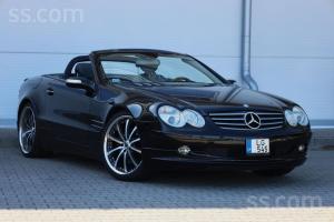 Melns Mercedes-Benz SL 500 2004 Rīga, ar dzinēja tilpumu 5.00 L un nobraukumu 0 tūkst. km par 14995 €, foto 3 vietnē AUTOMOTO.COM.LV