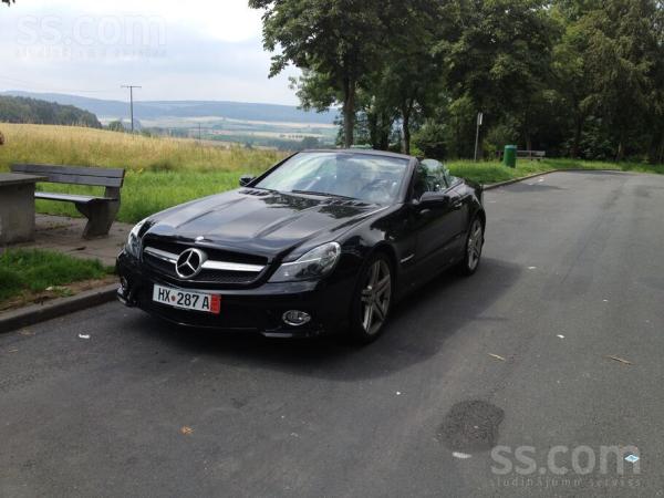 Melns Mercedes-Benz SL 500 2009 Jelgava, ar dzinēja tilpumu 5.50 L un nobraukumu 164 tūkst. km par 24900 €, foto 2 vietnē AUTOMOTO.COM.LV