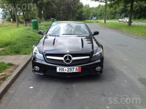 Черный Мерседес СЛ 500 2009 в Елгава, объемом двигателя 5.50 л и пробегом 164 тыс. км за 24900 €, фото 4 на AUTOMOTO.COM.LV