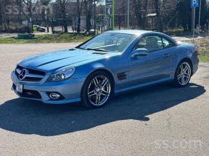 Синий Мерседес СЛ 500 2010 в Рига, объемом двигателя 5.50 л и пробегом 165 тыс. км за 22000 €, фото 6 на AUTOMOTO.COM.LV