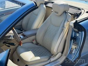Синий Мерседес СЛ 500 2010 в Рига, объемом двигателя 5.50 л и пробегом 165 тыс. км за 22000 €, фото 10 на AUTOMOTO.COM.LV