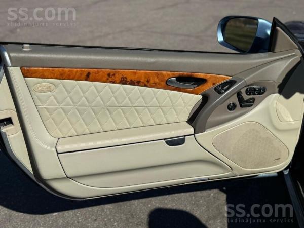 Zils Mercedes-Benz SL 500 2010 Rīga, ar dzinēja tilpumu 5.50 L un nobraukumu 165 tūkst. km par 22000 €, foto 10 vietnē AUTOMOTO.COM.LV