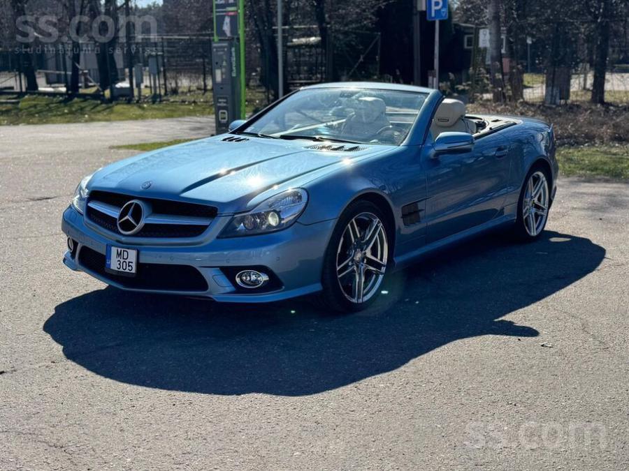 Синий Мерседес СЛ 500 2010 в Рига, объемом двигателя 5.50 л и пробегом 165 тыс. км за 22000 €, фото 14 на AUTOMOTO.COM.LV