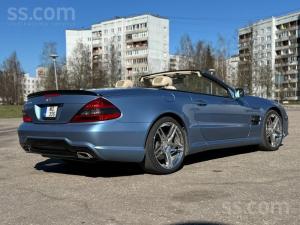 Синий Мерседес СЛ 500 2010 в Рига, объемом двигателя 5.50 л и пробегом 165 тыс. км за 22000 €, фото 16 на AUTOMOTO.COM.LV