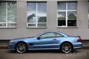 Zils Mercedes-Benz SL 500 2010 Rīga, ar dzinēja tilpumu 5.50 L un nobraukumu 168 tūkst. km par 19995 €, foto 3 vietnē AUTOMOTO.COM.LV