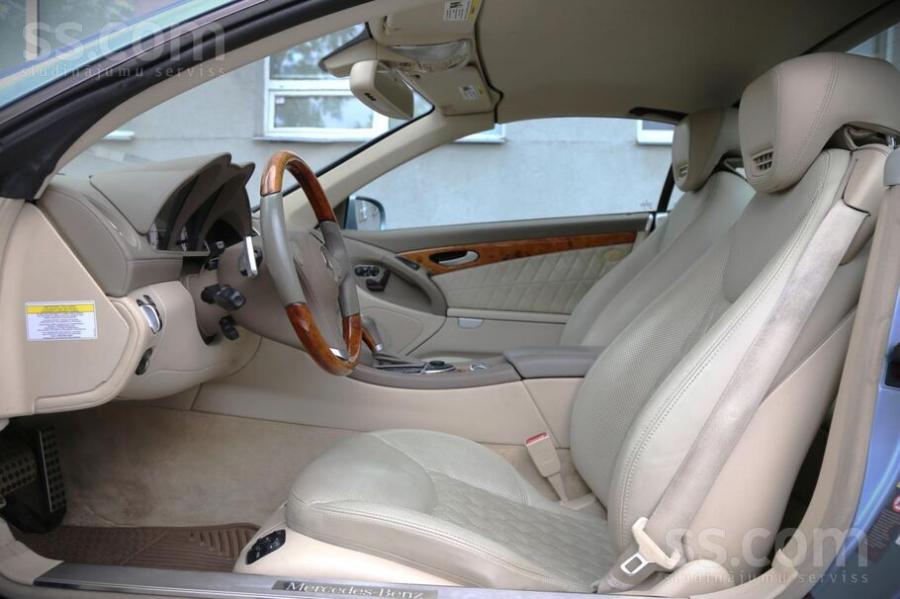 Zils Mercedes-Benz SL 500 2010 Rīga, ar dzinēja tilpumu 5.50 L un nobraukumu 168 tūkst. km par 19995 €, foto 13 vietnē AUTOMOTO.COM.LV