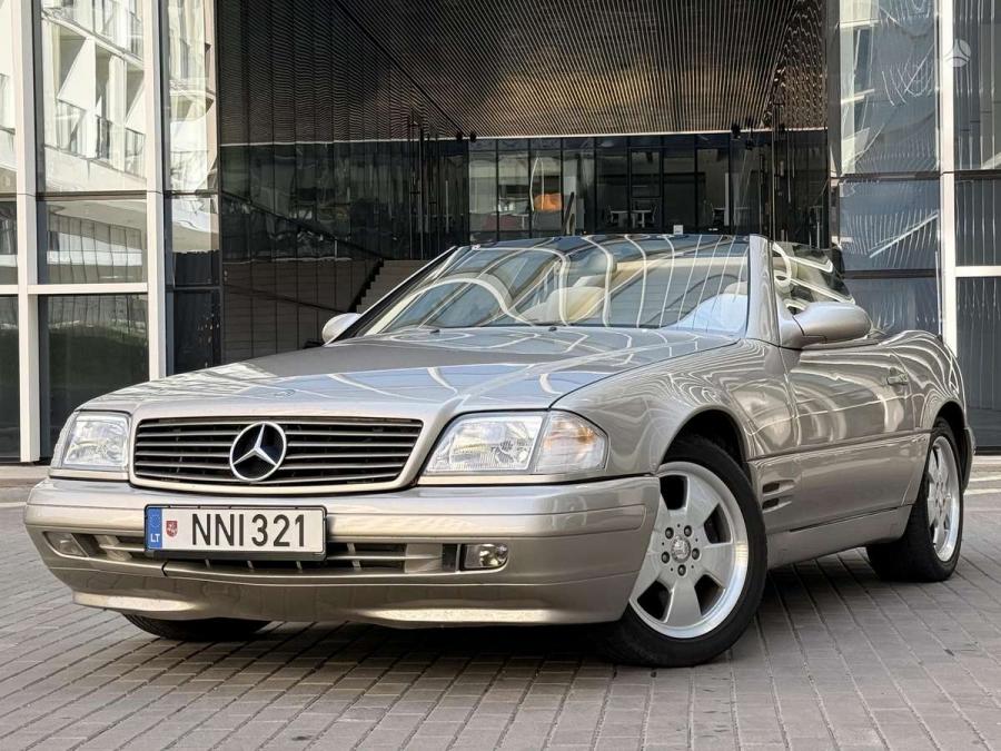 Brown Mercedes-Benz SL 500 1999 in Vilnius, with an engine capacity of 4.97 L and mileage of 155 thousand km for 24990 €, photo 1 on AUTOMOTO.COM.LV