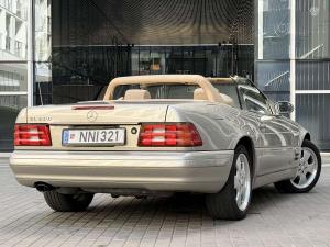 Brown Mercedes-Benz SL 500 1999 in Vilnius, with an engine capacity of 4.97 L and mileage of 155 thousand km for 24990 €, photo 6 on AUTOMOTO.COM.LV