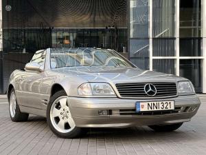Brown Mercedes-Benz SL 500 1999 in Vilnius, with an engine capacity of 4.97 L and mileage of 155 thousand km for 24990 €, photo 9 on AUTOMOTO.COM.LV