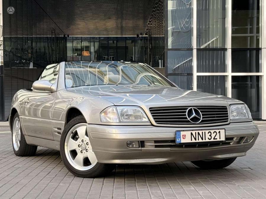 Brown Mercedes-Benz SL 500 1999 in Vilnius, with an engine capacity of 4.97 L and mileage of 155 thousand km for 24990 €, photo 9 on AUTOMOTO.COM.LV