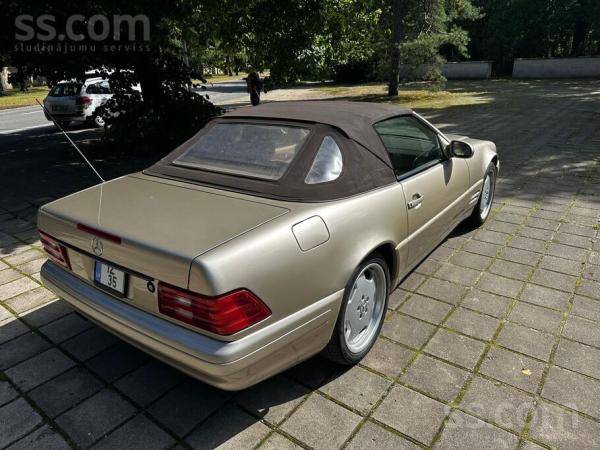 Brūns Mercedes-Benz SL 500 2000 Liepāja, ar dzinēja tilpumu 5.00 L un nobraukumu 122 tūkst. km par 16500 €, foto 3 vietnē AUTOMOTO.COM.LV