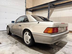 Mercedes-Benz SL 500 1990 in Riga, with an engine capacity of 5.00 L and mileage of 96 thousand km for 7800 €, photo 2 on AUTOMOTO.COM.LV
