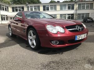 Mercedes-Benz SL 500 2003 in Klaipeda, with an engine capacity of 5.00 L and mileage of 82 thousand km for 17000 €, photo 4 on AUTOMOTO.COM.LV
