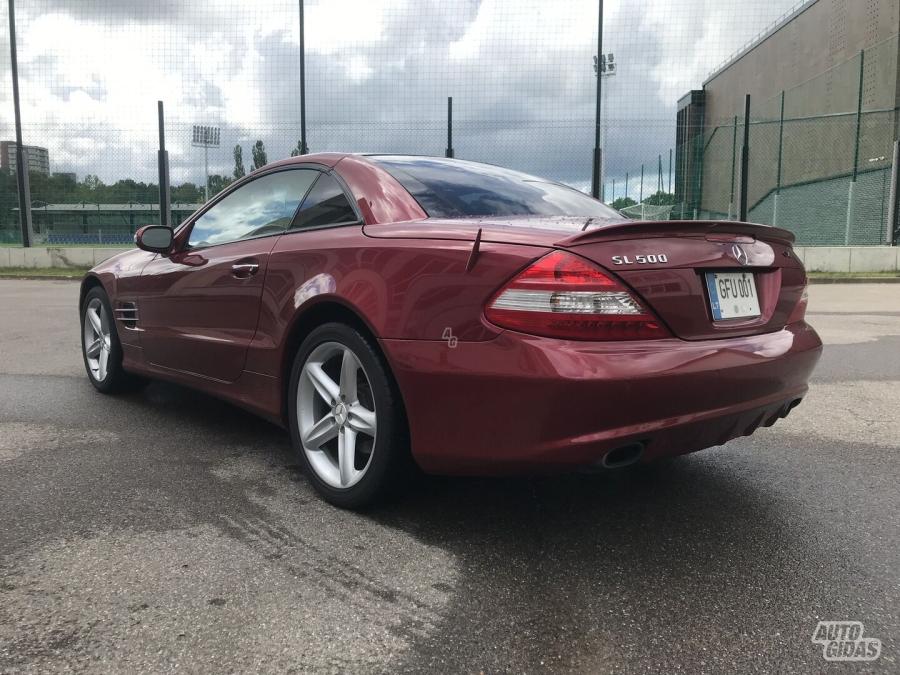 Mercedes-Benz SL 500 2003 in Klaipeda, with an engine capacity of 5.00 L and mileage of 82 thousand km for 17000 €, photo 9 on AUTOMOTO.COM.LV