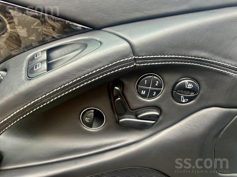 Мерседес СЛ 500 2003 в Рига, объемом двигателя 5.00 л и пробегом 75 тыс. км за 29995 €, фото 12 на AUTOMOTO.COM.LV