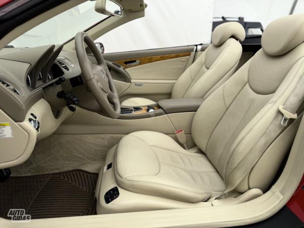 Мерседес СЛ 500 2005 в Авиженяй, объемом двигателя 5.00 л и пробегом 122 тыс. км за 17000 €, фото 10 на AUTOMOTO.COM.LV