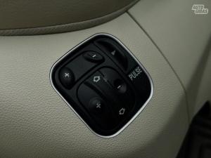 Мерседес СЛ 500 2005 в Авиженяй, объемом двигателя 5.00 л и пробегом 122 тыс. км за 17000 €, фото 17 на AUTOMOTO.COM.LV