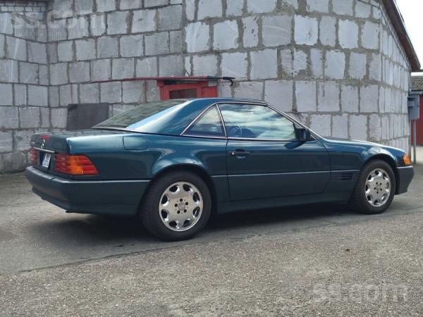 Зеленый Мерседес СЛ 500 1993 в Рига, объемом двигателя 5.00 л и пробегом 135 тыс. км за 12600 €, фото 3 на AUTOMOTO.COM.LV