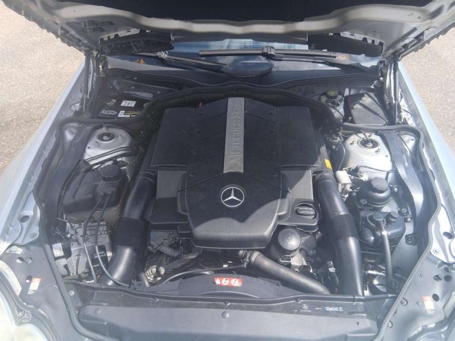 Grey Mercedes-Benz SL 500 2004 in Kaunas, with an engine capacity of 5.00 L and mileage of 0 thousand km for 6000 €, photo 5 on AUTOMOTO.COM.LV