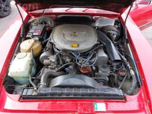 Sarkans Mercedes-Benz SL 500 1985 Rīga, ar dzinēja tilpumu 5.00 L un nobraukumu 122 tūkst. km par 15000 €, foto 7 vietnē AUTOMOTO.COM.LV