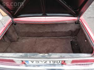 Sarkans Mercedes-Benz SL 500 1985 Rīga, ar dzinēja tilpumu 5.00 L un nobraukumu 122 tūkst. km par 15000 €, foto 8 vietnē AUTOMOTO.COM.LV