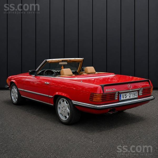 Красный Мерседес СЛ 500 1985 в Рига, объемом двигателя 5.00 л и пробегом 123 тыс. км за 16400 €, фото 6 на AUTOMOTO.COM.LV