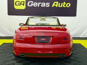 Sarkans Mercedes-Benz SL 500 2005 Viļņa, ar dzinēja tilpumu 5.00 L un nobraukumu 122 tūkst. km par 15500 €, foto 6 vietnē AUTOMOTO.COM.LV