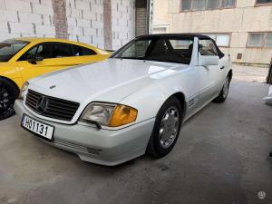Balts Mercedes-Benz SL 500 1991 Alīta, ar dzinēja tilpumu 4.97 L un nobraukumu 116 tūkst. km par 16000 €, foto  vietnē AUTOMOTO.COM.LV