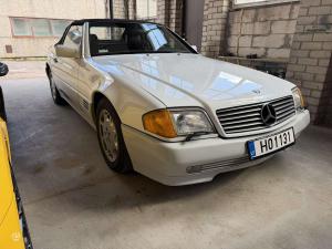 Balts Mercedes-Benz SL 500 1991 Alīta, ar dzinēja tilpumu 4.97 L un nobraukumu 116 tūkst. km par 16000 €, foto 3 vietnē AUTOMOTO.COM.LV