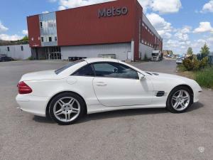 Balts Mercedes-Benz SL 500 2003 Šauļi, ar dzinēja tilpumu 5.00 L un nobraukumu 196 tūkst. km par 6850 €, foto 4 vietnē AUTOMOTO.COM.LV