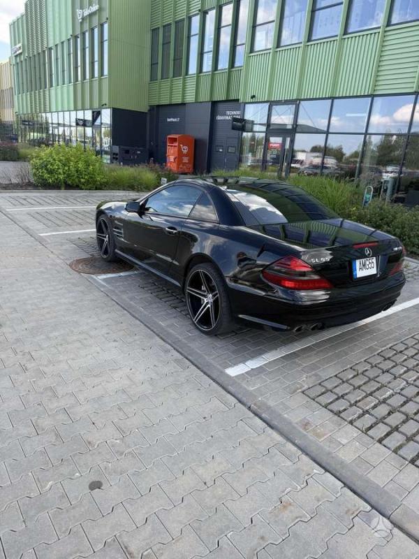 Melns Mercedes-Benz SL 55 AMG 2005 Viļņa, ar dzinēja tilpumu 5.44 L un nobraukumu 165 tūkst. km par 17000 €, foto 6 vietnē AUTOMOTO.COM.LV