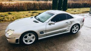 Pelēks Mercedes-Benz SL 55 AMG 2004 Jelgava, ar dzinēja tilpumu 5.50 L un nobraukumu 235 tūkst. km par 15200 €, foto 8 vietnē AUTOMOTO.COM.LV