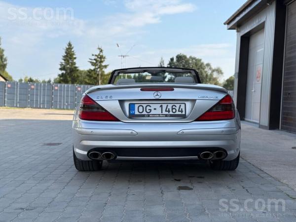 Серый Мерседес СЛ 55 АМГ 2005 в Елгава, объемом двигателя 5.50 л и пробегом 66 тыс. км за 40000 €, фото 3 на AUTOMOTO.COM.LV