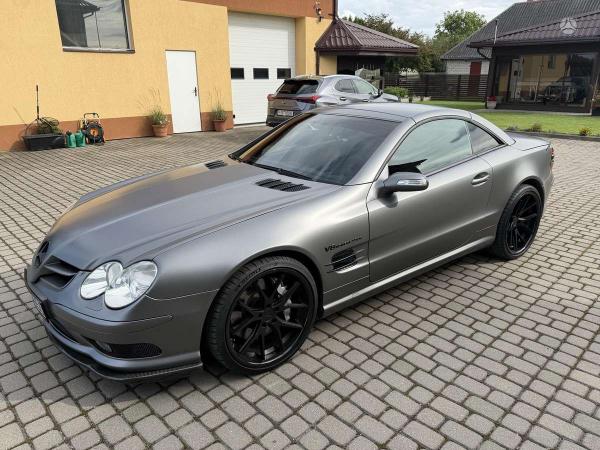 Мерседес СЛ 55 АМГ 2005 в Шакяй на AUTOMOTO.COM.LV Серый Мерседес СЛ 55 АМГ 2005 в Шакяй, объемом двигателя 5.44 л и пробегом 102 тыс. км за 22000 €, фото 1 на AUTOMOTO.COM.LV