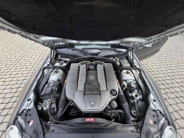 Мерседес СЛ 55 АМГ 2005 в Шакяй на AUTOMOTO.COM.LV Серый Мерседес СЛ 55 АМГ 2005 в Шакяй, объемом двигателя 5.44 л и пробегом 102 тыс. км за 22000 €, фото 10 на AUTOMOTO.COM.LV