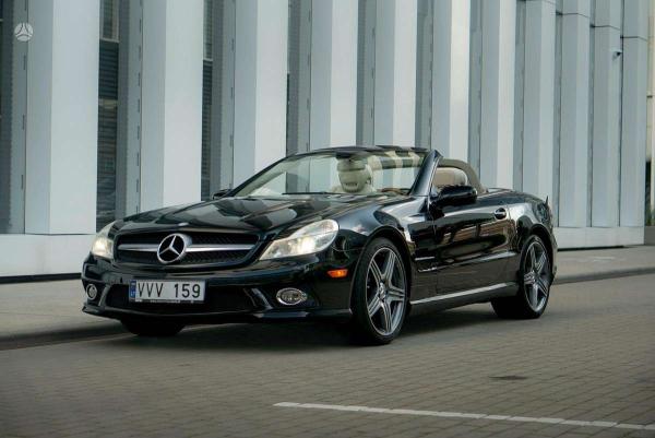 Melns Mercedes-Benz sl-550 2009 Viļņa, ar dzinēja tilpumu 0.55 L un nobraukumu 102 tūkst. km par 19500 €, foto 1 vietnē AUTOMOTO.COM.LV