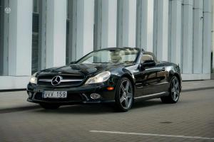 Melns Mercedes-Benz sl-550 2009 Viļņa, ar dzinēja tilpumu 0.55 L un nobraukumu 102 tūkst. km par 19500 €, foto  vietnē AUTOMOTO.COM.LV