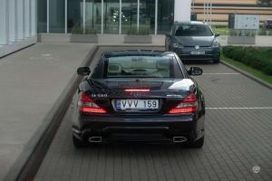 Melns Mercedes-Benz sl-550 2009 Viļņa, ar dzinēja tilpumu 0.55 L un nobraukumu 102 tūkst. km par 19500 €, foto 14 vietnē AUTOMOTO.COM.LV