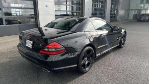 Черный Мерседес sl-550 2011 в Клайпеда, объемом двигателя 5.50 л и пробегом 104 тыс. км за 24200 €, фото 4 на AUTOMOTO.COM.LV