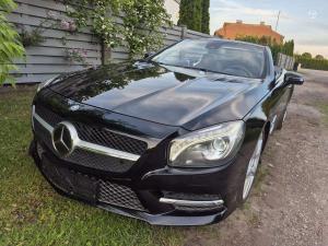 Melns Mercedes-Benz sl-550 2013 Rīga, ar dzinēja tilpumu 5.50 L un nobraukumu 109 tūkst. km par 22400 €, foto 3 vietnē AUTOMOTO.COM.LV