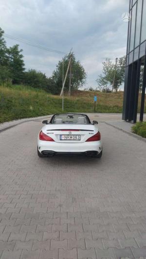 Белый Мерседес sl-550 2014 в Вильнюс, объемом двигателя 4.66 л и пробегом 69 тыс. км за 36000 €, фото 10 на AUTOMOTO.COM.LV