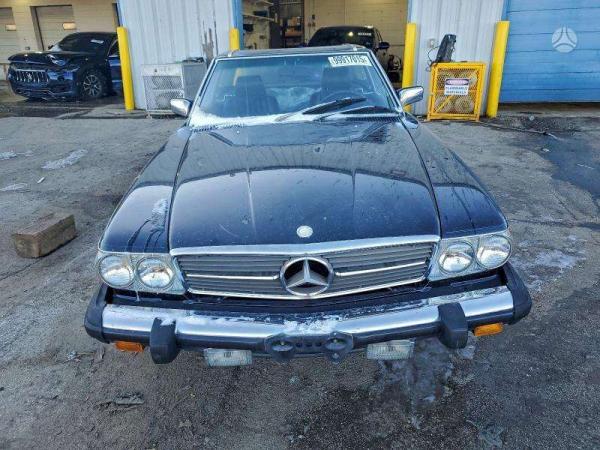 Melns Mercedes-Benz SL 560 1987 Klaipėda, ar dzinēja tilpumu 5.60 L un nobraukumu 187 tūkst. km par 3300 €, foto 5 vietnē AUTOMOTO.COM.LV