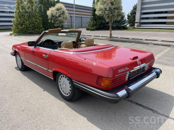 Sarkans Mercedes-Benz SL 560 1988 Rīga, ar dzinēja tilpumu 5.60 L un nobraukumu 127 tūkst. km par 25000 €, foto 5 vietnē AUTOMOTO.COM.LV