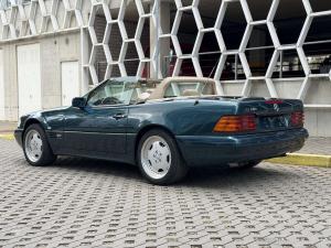 Zaļš Mercedes-Benz sl-600 1994 Viļņa, ar dzinēja tilpumu 5.99 L un nobraukumu 92 tūkst. km par 20999 €, foto 4 vietnē AUTOMOTO.COM.LV