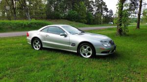 Grey Mercedes-Benz sl-600 2004 in Ukmerge, with an engine capacity of 5.51 L and mileage of 93 thousand km for 29500 €, photo 4 on AUTOMOTO.COM.LV