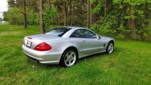 Grey Mercedes-Benz sl-600 2004 in Ukmerge, with an engine capacity of 5.51 L and mileage of 93 thousand km for 29500 €, photo 7 on AUTOMOTO.COM.LV