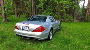 Grey Mercedes-Benz sl-600 2004 in Ukmerge, with an engine capacity of 5.51 L and mileage of 93 thousand km for 29500 €, photo 8 on AUTOMOTO.COM.LV